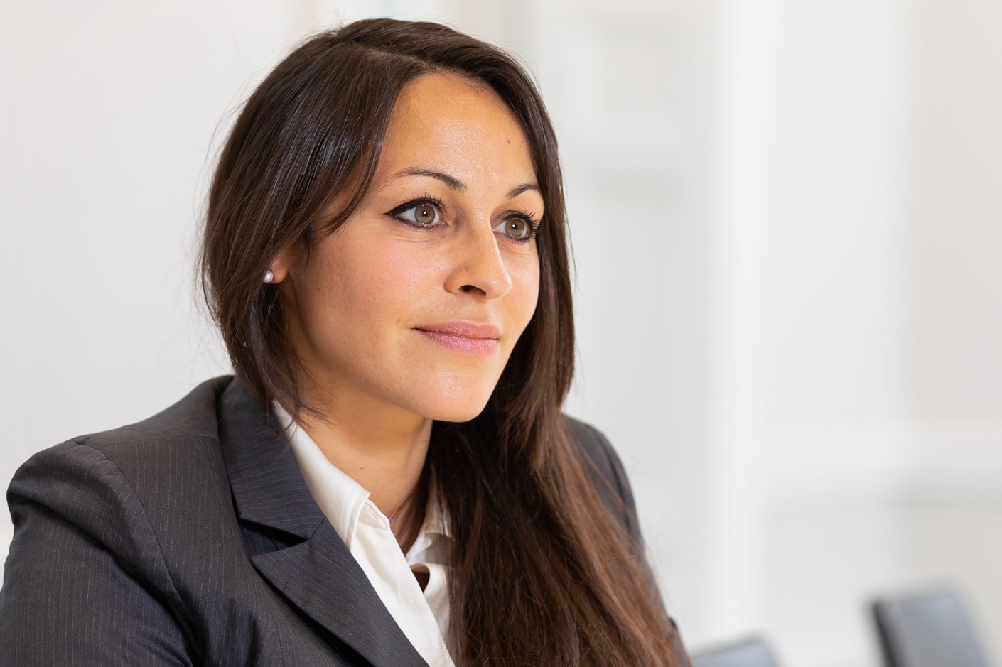 Iman Kouchouk L Solicitor Employment